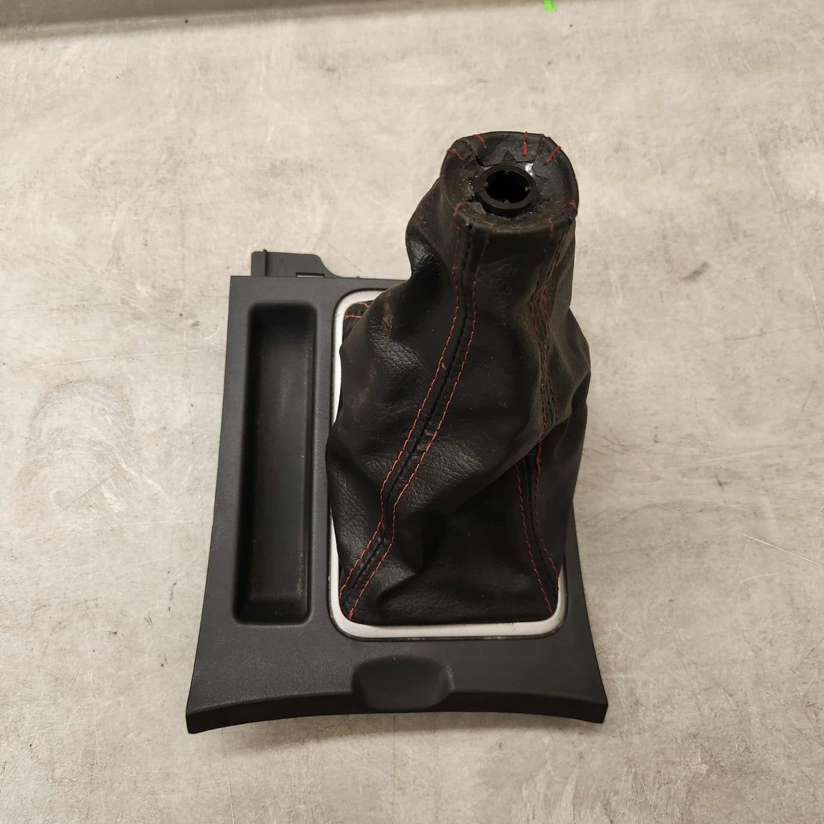 2007 Mazdaspeed 3 Mazda 3 Shifter Boot with Trim – JP Parts ...